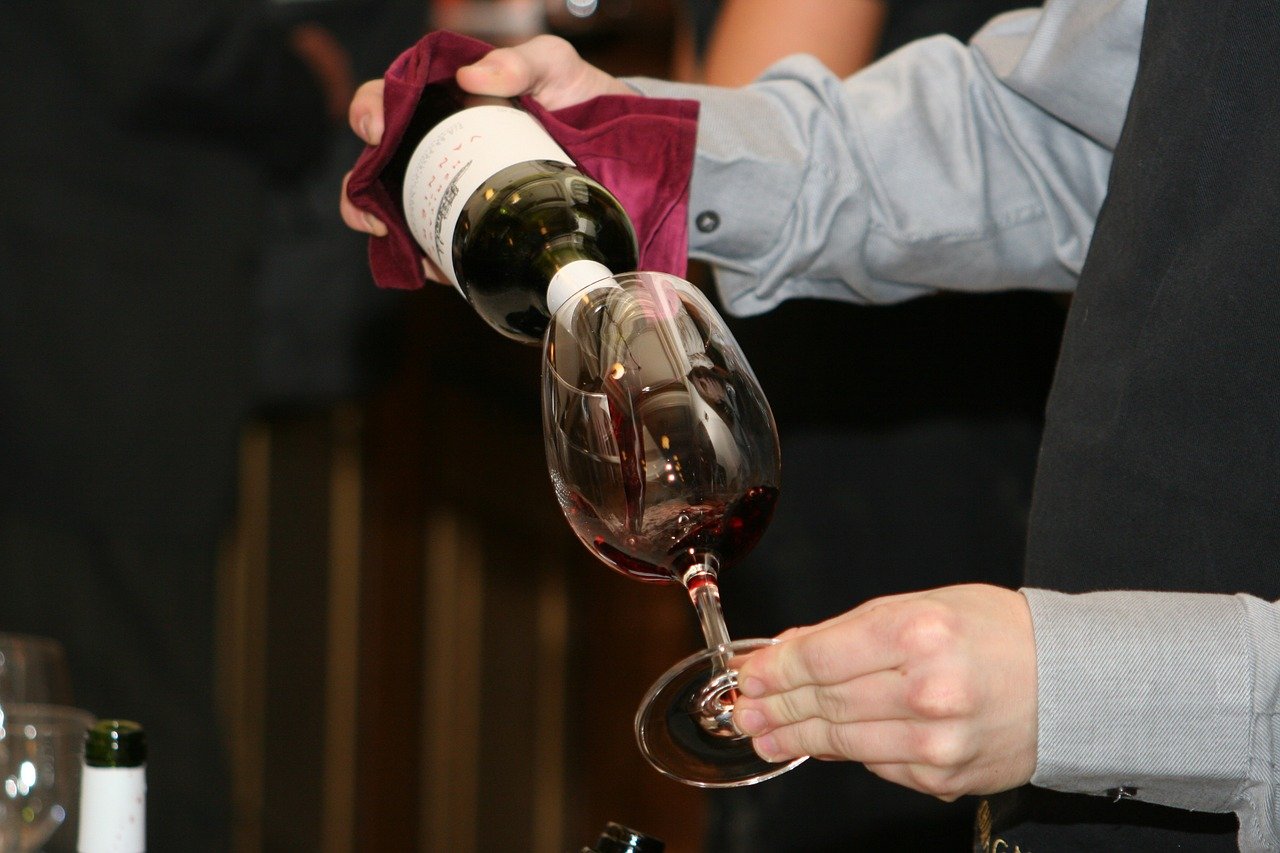 5 Amazing Wine Tasting Tips For Beginners - Amazing Viral News